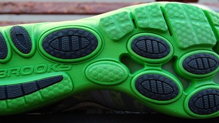 Brooks Pure Connect Running Shoes Review | Running Shoes Guru