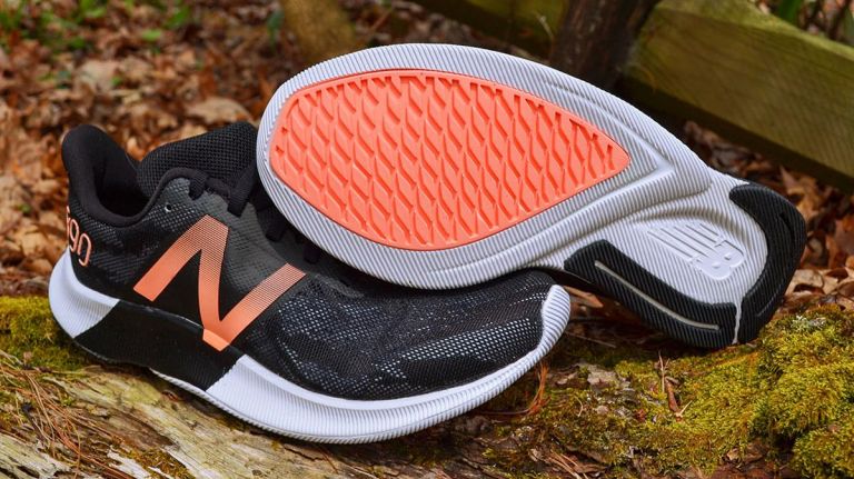 New Balance 890 v8 Review | Running Shoes Guru