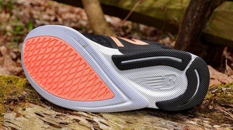 New Balance 890 v8 Review | Running Shoes Guru