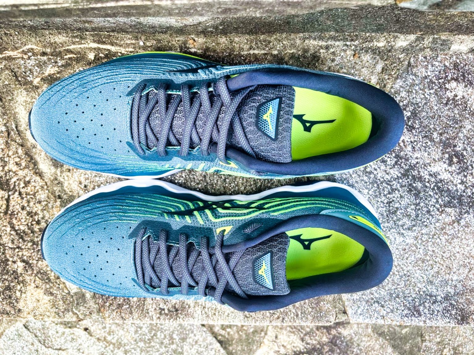 Mizuno Wave Horizon 6 Review | Running Shoes Guru