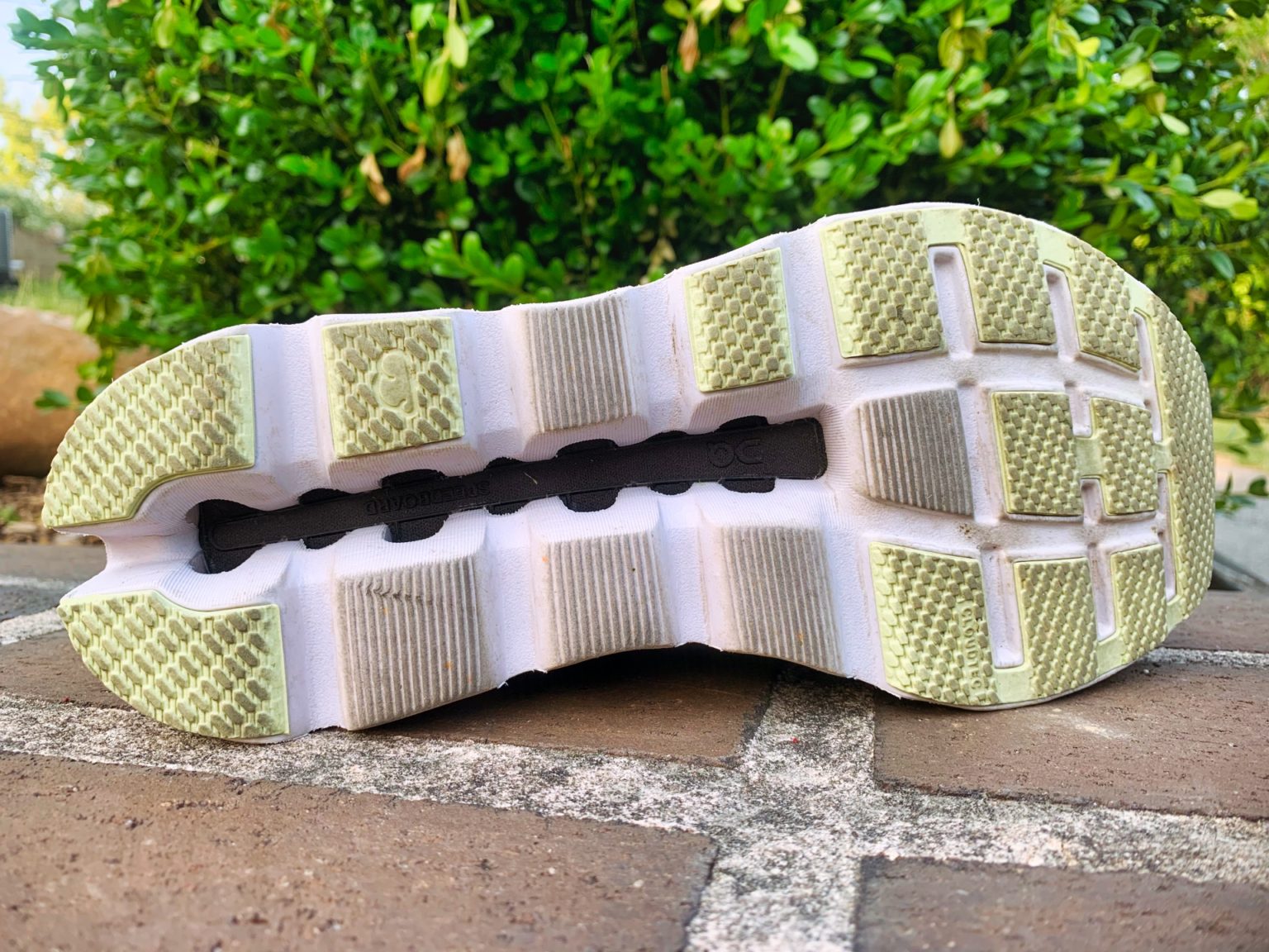 On Cloudstratus 2 Review | Running Shoes Guru